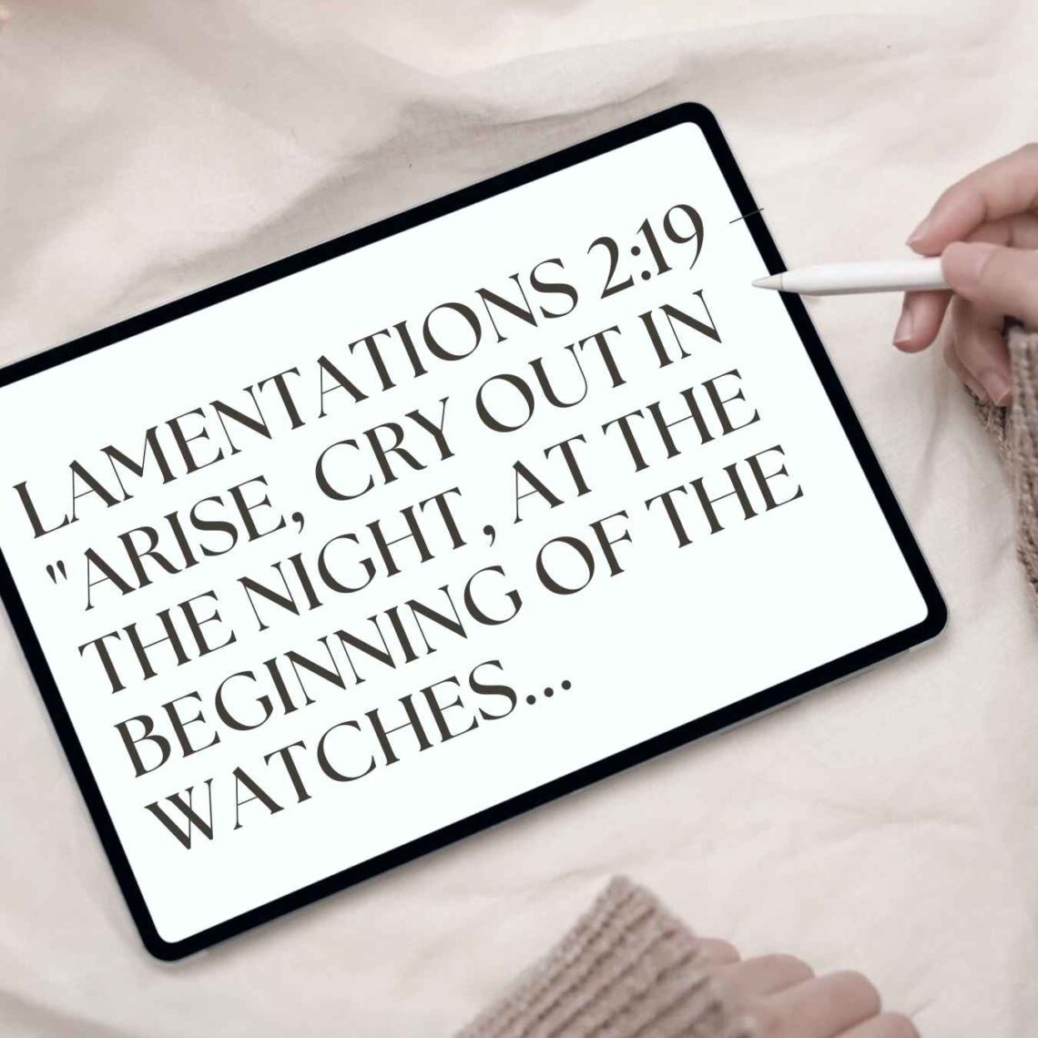 50 Powerful 12AM Prayers to Begin the Day